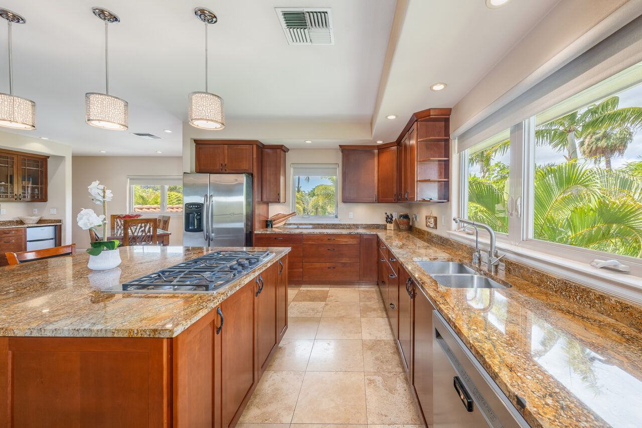 Paradise in Pualani Estates | Coldwell Banker Island Properties